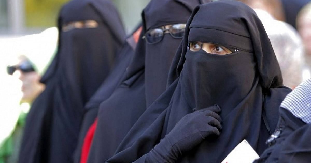 Европейският съд за правата на човека забрани никаба - Свят — Новини ...