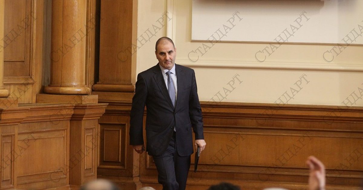 Цветанов: Няма договорка за покриване на влогове над 100 000 евро ...