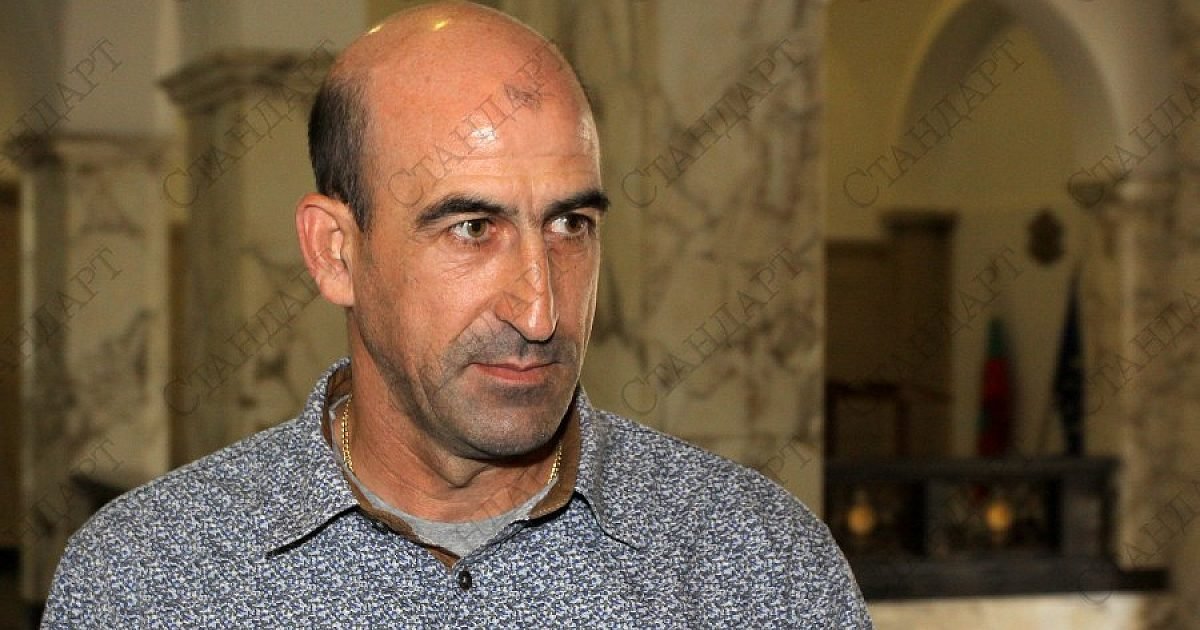 Лечков с разкрития за мача с Унгария. Кой взе решението за стадиона ...