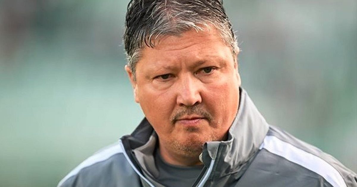 ЦСКА и Локомотив Пд пеят за Любо Пенев тази вечер - Спорт — Новини Стандарт