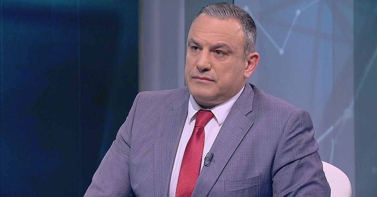 Юксел Кадриев показа младото гадже, голяма красавица СНИМКИ - Любопитно ...